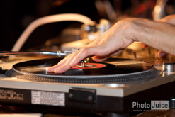 Learning to DJ with Vinyl and why you could consider it